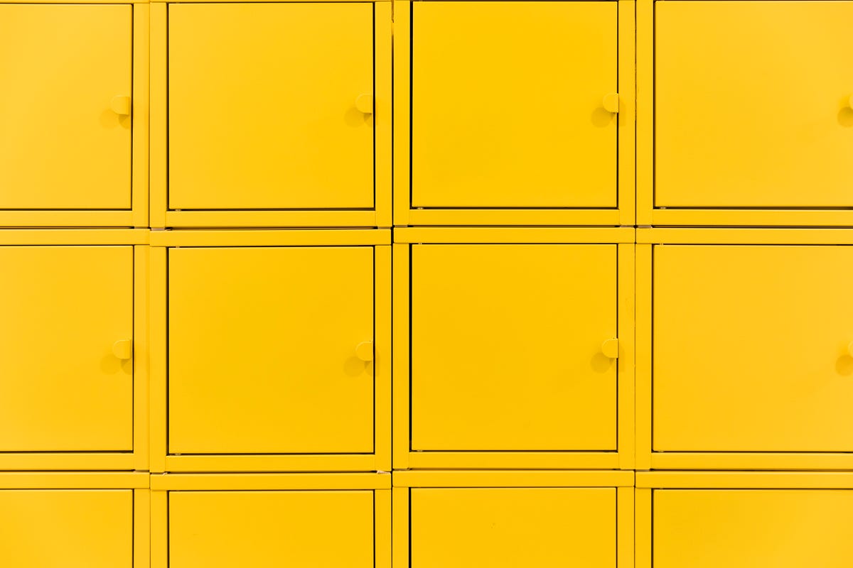 Top 5 Smart Lockers Solutions for Sustainable Business | by Samson ...