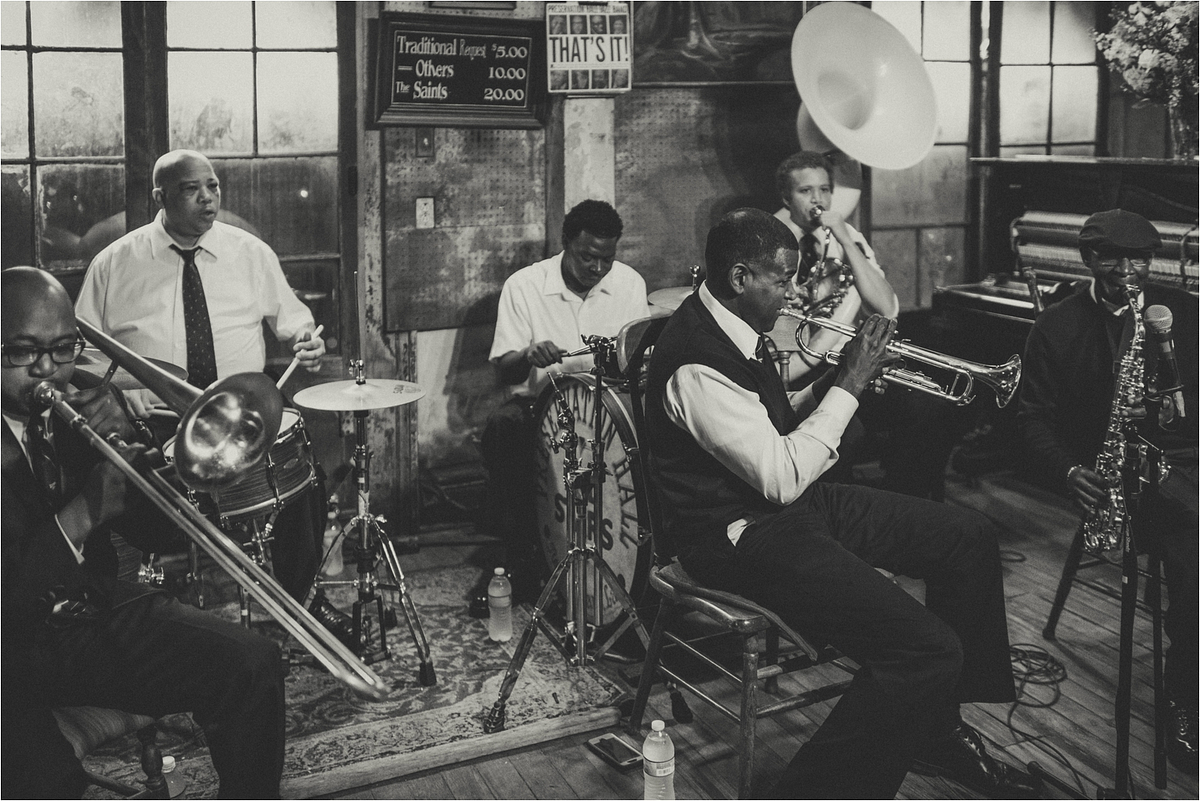 My Jazz’s Journey #1 — The History of Jazz #1 | by Guilherme Rizzo | Medium