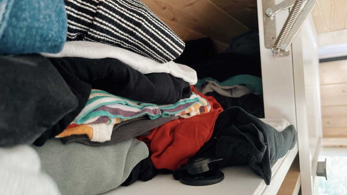 Van Life Laundry Tips: Stay Fresh on the Road | Medium