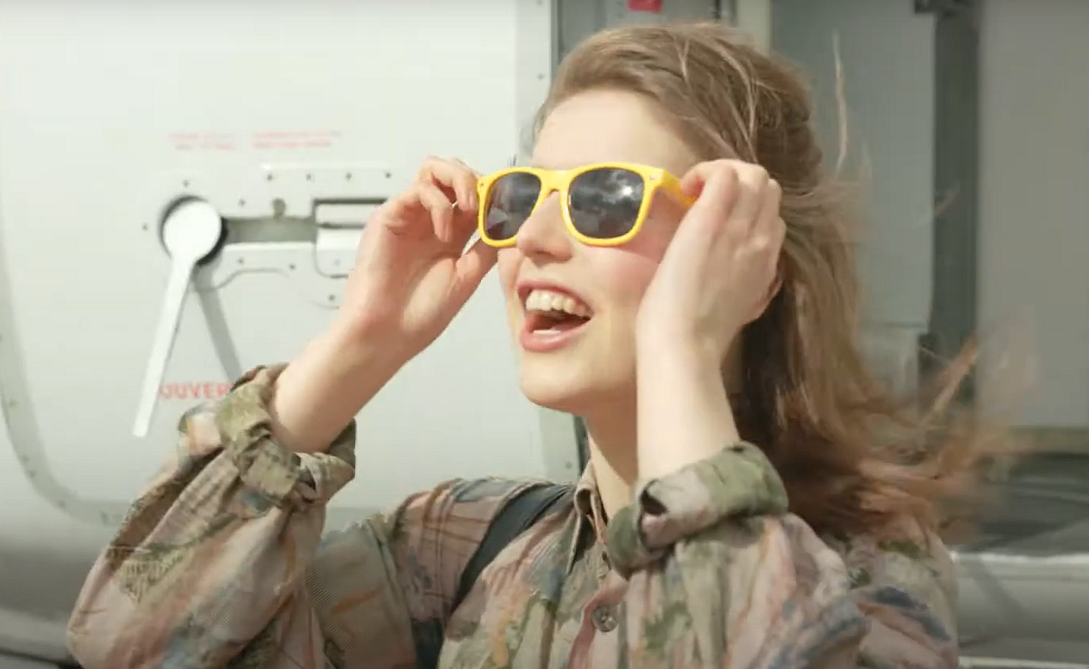 The Sunny Dundee Glasses Are Making A Comeback | by Andrew Batchelor ...