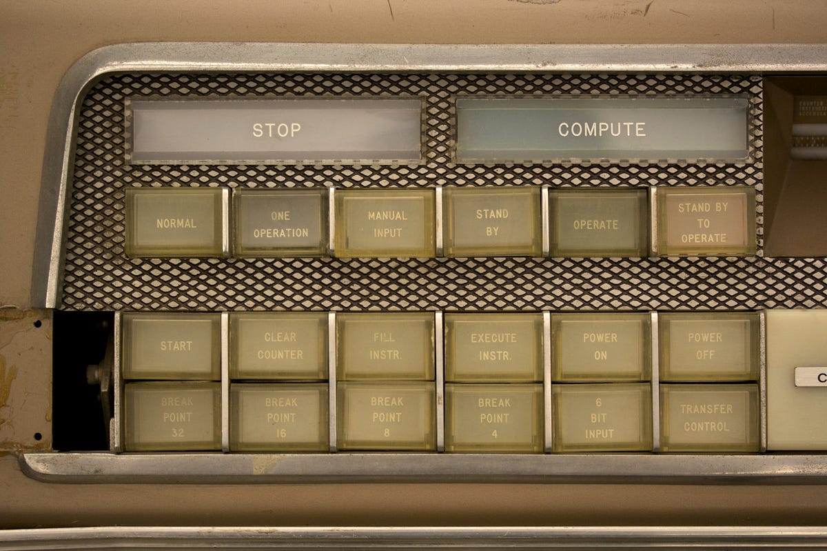 Macho programmers, drum memory and a forensic analysis of 1960s machine ...