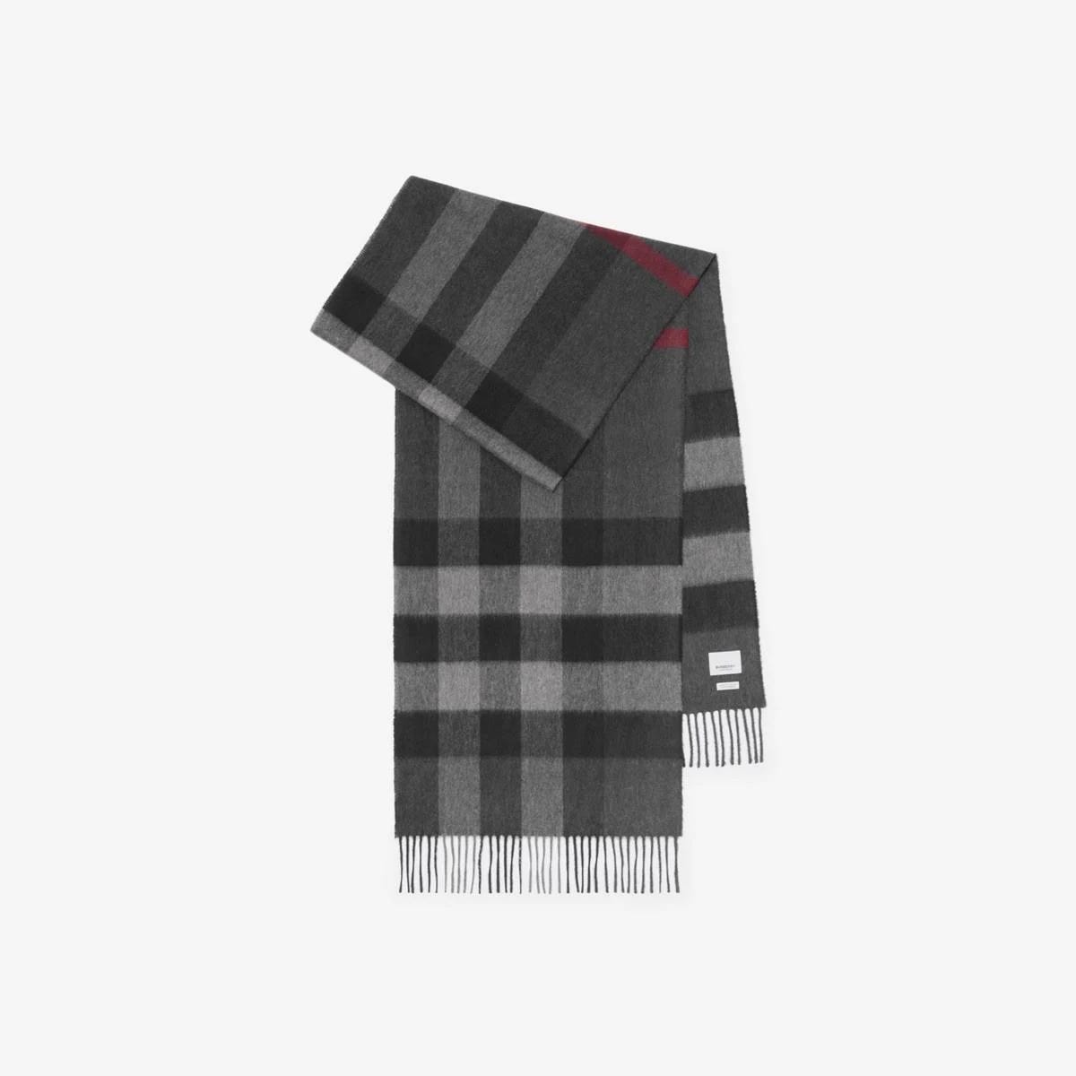 Burberry scarves men. Experience the quintessential British… | by ...