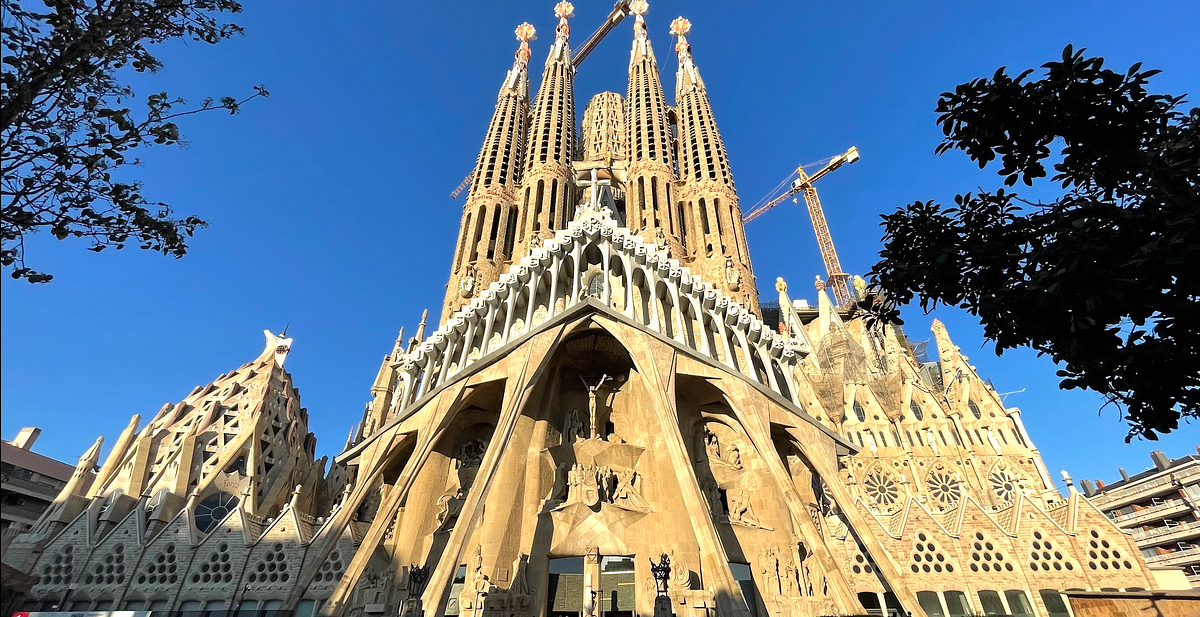 How did ‘Architecture’ become more than just buildings ? | by Poorvi ...
