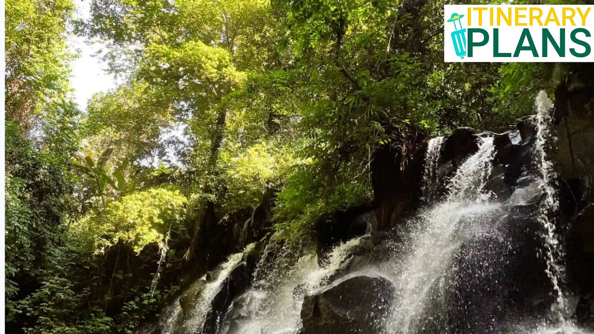 How to Enjoy the Natural Beauty of The Kanto Lampo Waterfall in Bali ...