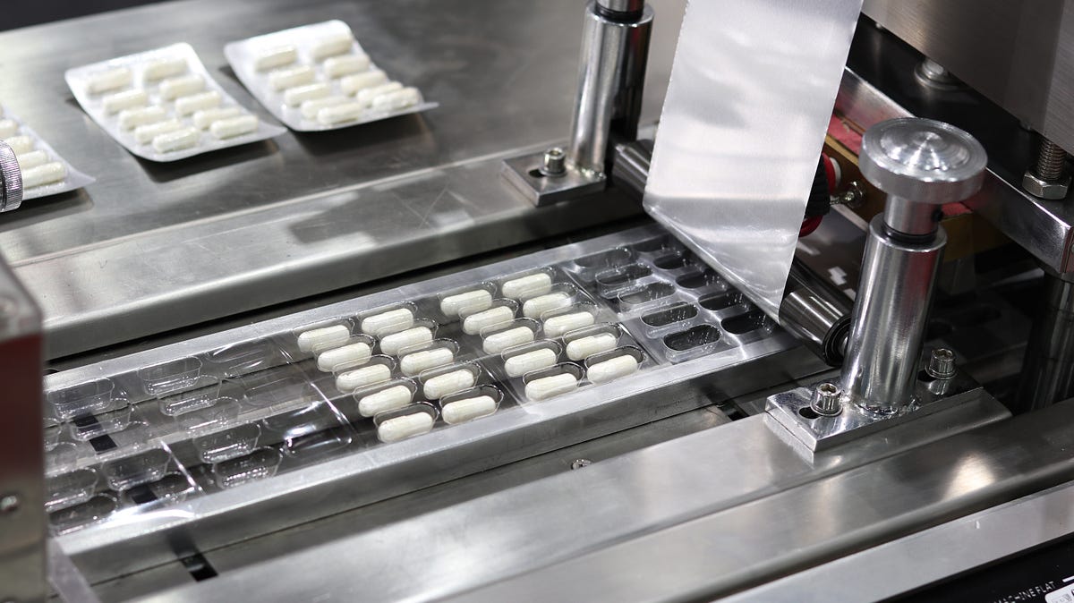Vitamins and food supplements packaging | by FlexiPharma | Medium