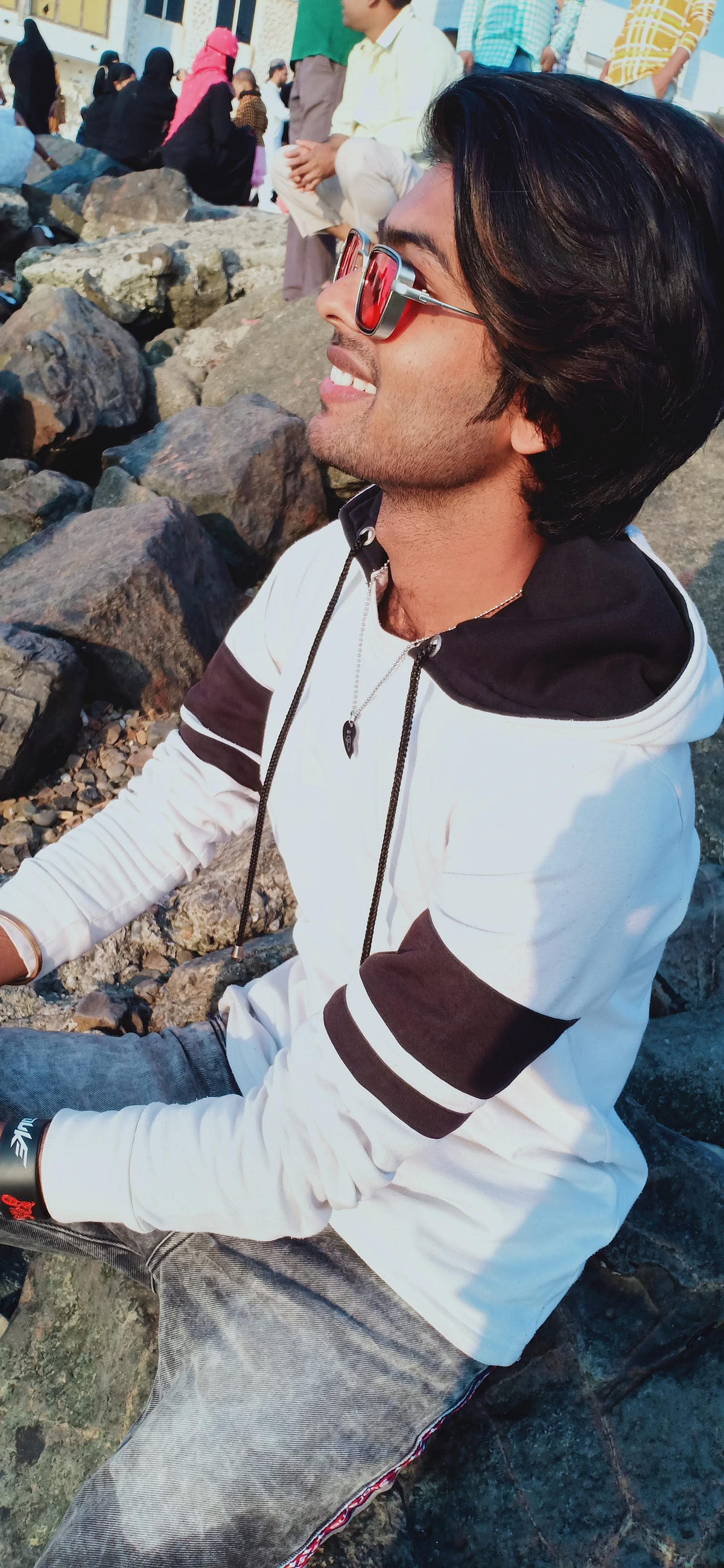 Untitled By Altaf Zaim Medium