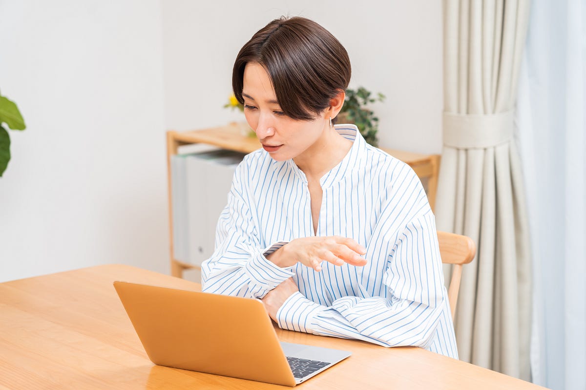 How to Set a PDF Document’s Metadata using C/C++ | by Cloudmersive | Medium