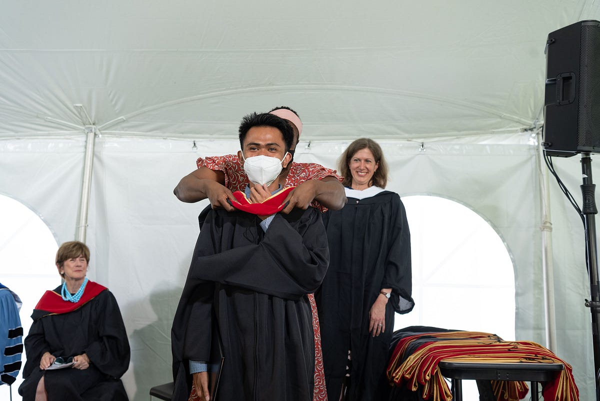 Gumul Juang: Secarik Kisah tentang Studi di Luar Negeri | by Imbran Bonde | Medium