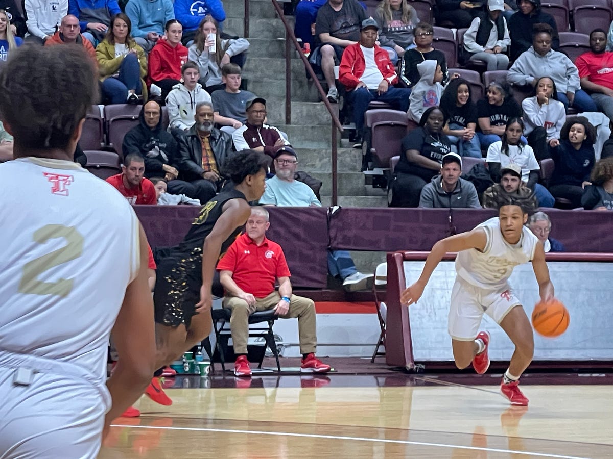Northside knocks off Tunstall in Region 3D title game | by Davin Wilson ...