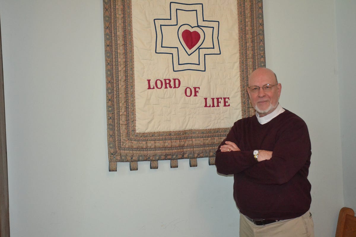 Pastor David W. Jones of Lord of Life Lutheran Church retires after 33 ...