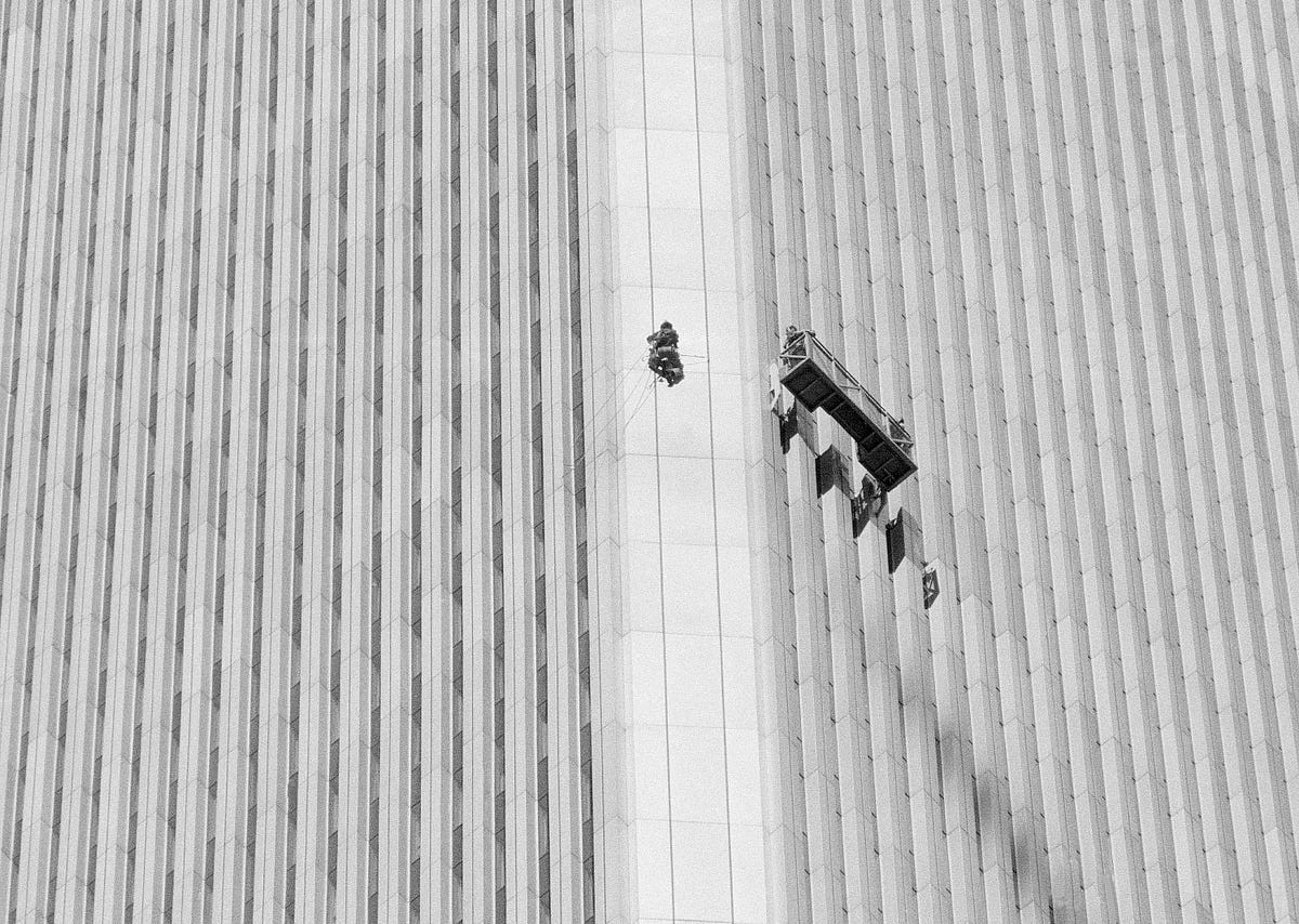 The photos of ‘Human Fly’ George Willig climbing the World Trade Center ...