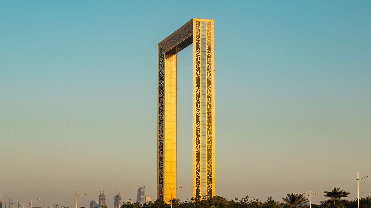 Dubai Frame Tour: A Fascinating Look at the Past and Present of Dubai ...