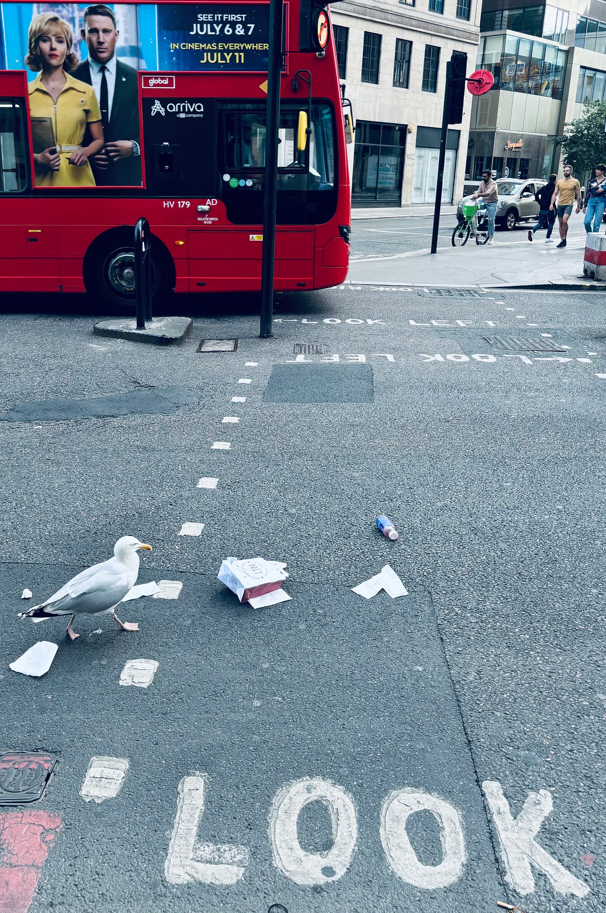 Street Photography in London Through Sherlock’s Eyes: Training Your ...