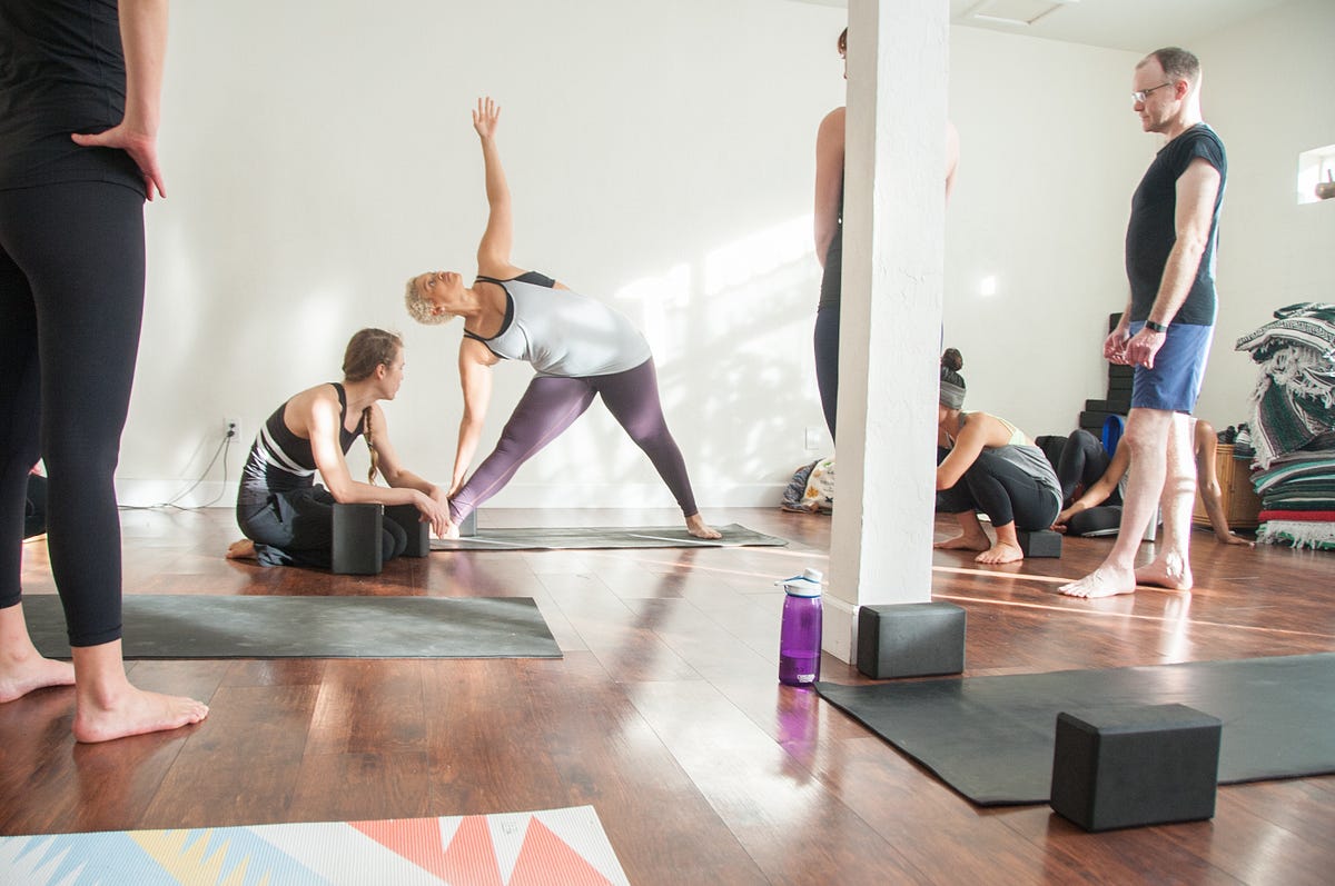 Yoga Student Injuries and the Problem with Yoga Teacher Trainings | by ...