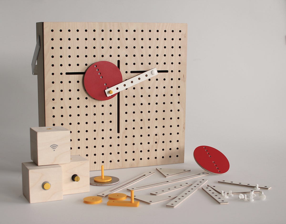Making LINKKI: design, storytelling and learning with movement (1) | by Eun Young Park | Medium