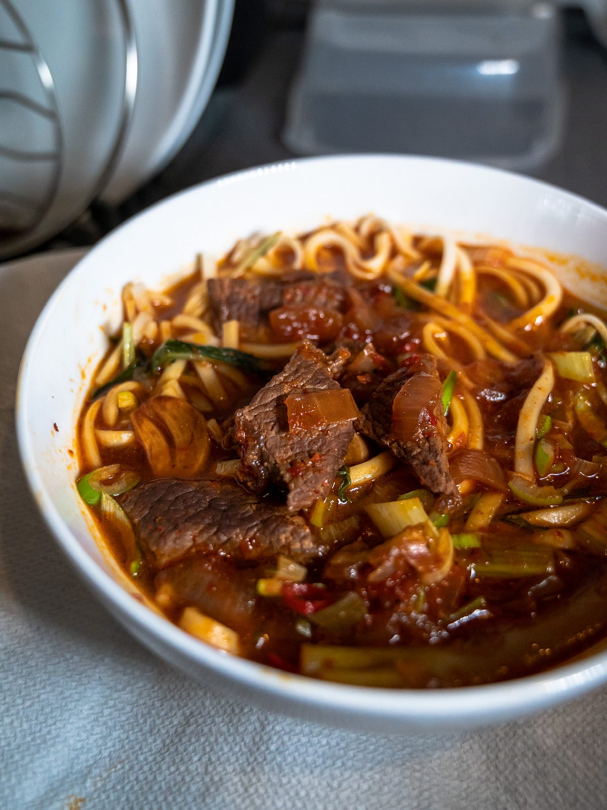[Recipe] Red Braised Beef Noodle Soup | The Petite Foodies