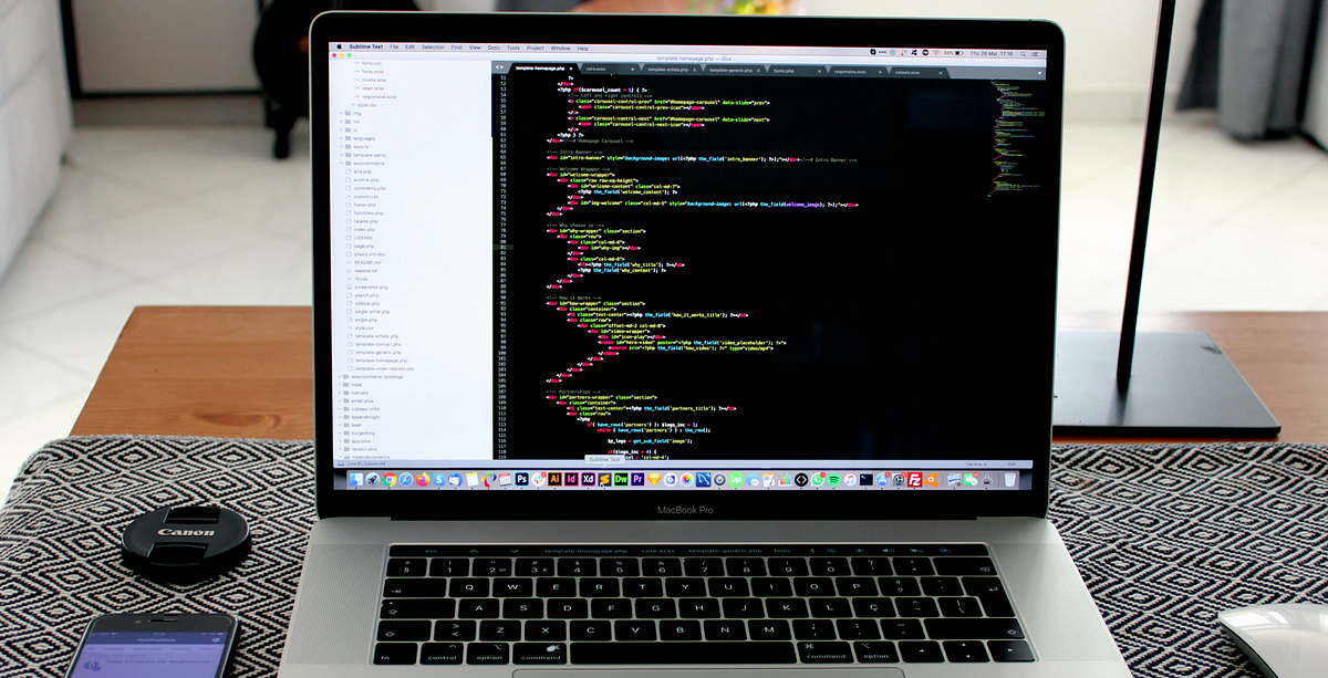 Python Vs Golang in 2022. Welcome back! Python and Golang are… | by Manpreet Singh | Medium