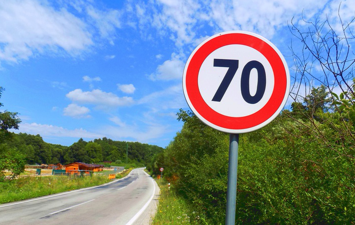 Traffic Sign Recognition with TensorFlow | by Waleed Abdulla | Medium