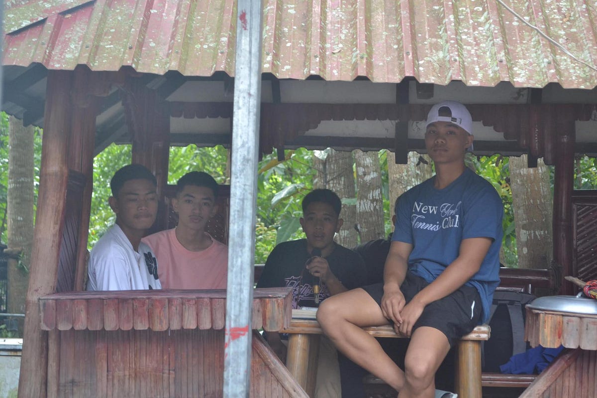 My Senior Year Saga | by Raimjustine | Mar, 2025 | Medium