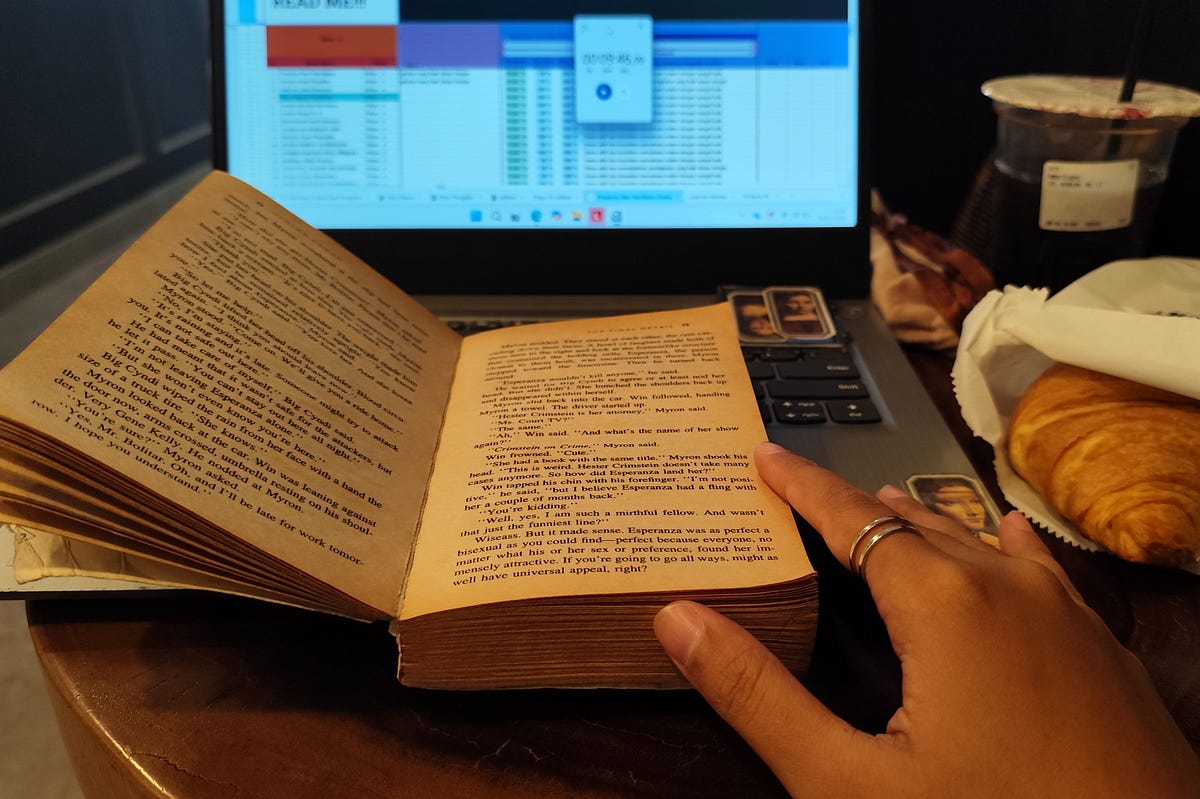 Justru banyaknya kesibukan yang ada membuat kita dapat menyelesaikan ...