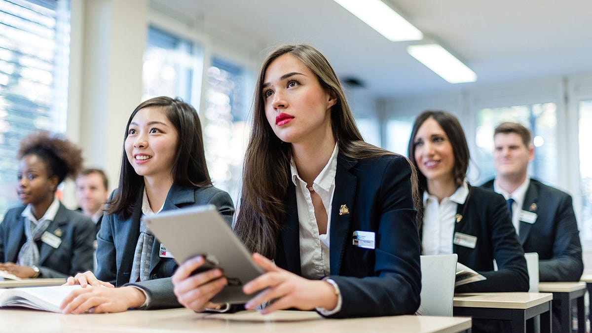 Management Courses in UK. Introduction | by AReducation | Jan, 2024 ...
