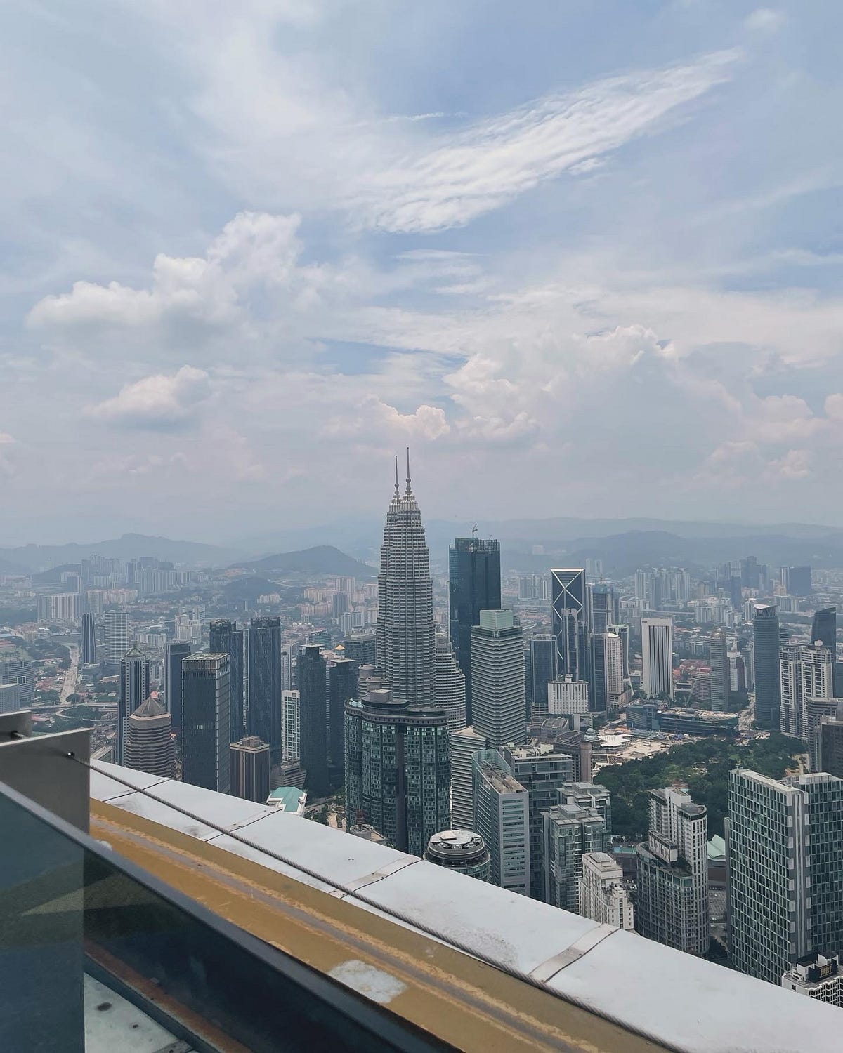 Perhaps the Grass is Greener on the Other Side | by Nuzha Sharik | Heart Speak | Oct, 2024 | Medium