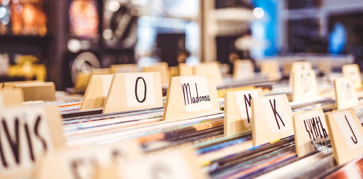 Working with files using ioutil package | by Uday Hiwarale | RunGo | Medium