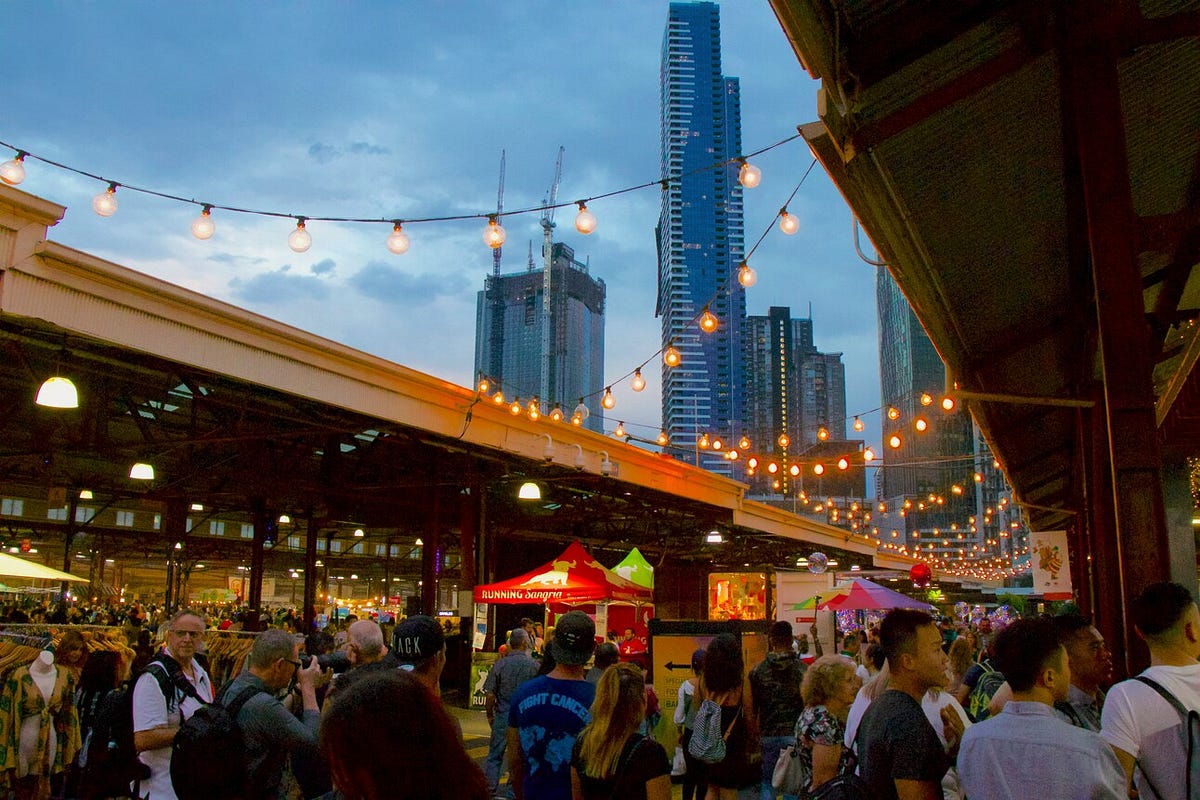 The Unique Traditions of Night Markets Across the World | by Mubara ...