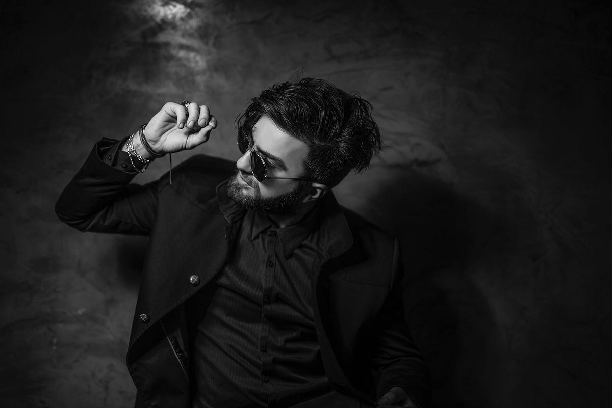 How To Gain Confidence As An Actor | by Logan Sekulow | Medium