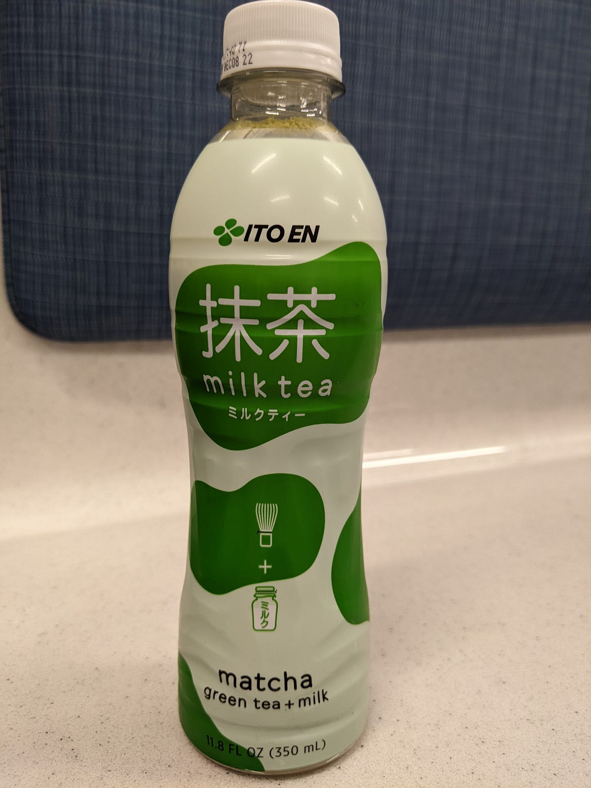 Ito En Milk tea Matcha Green tea + milk 11.8 FL OZ (350 mL) Rating: ️ ...