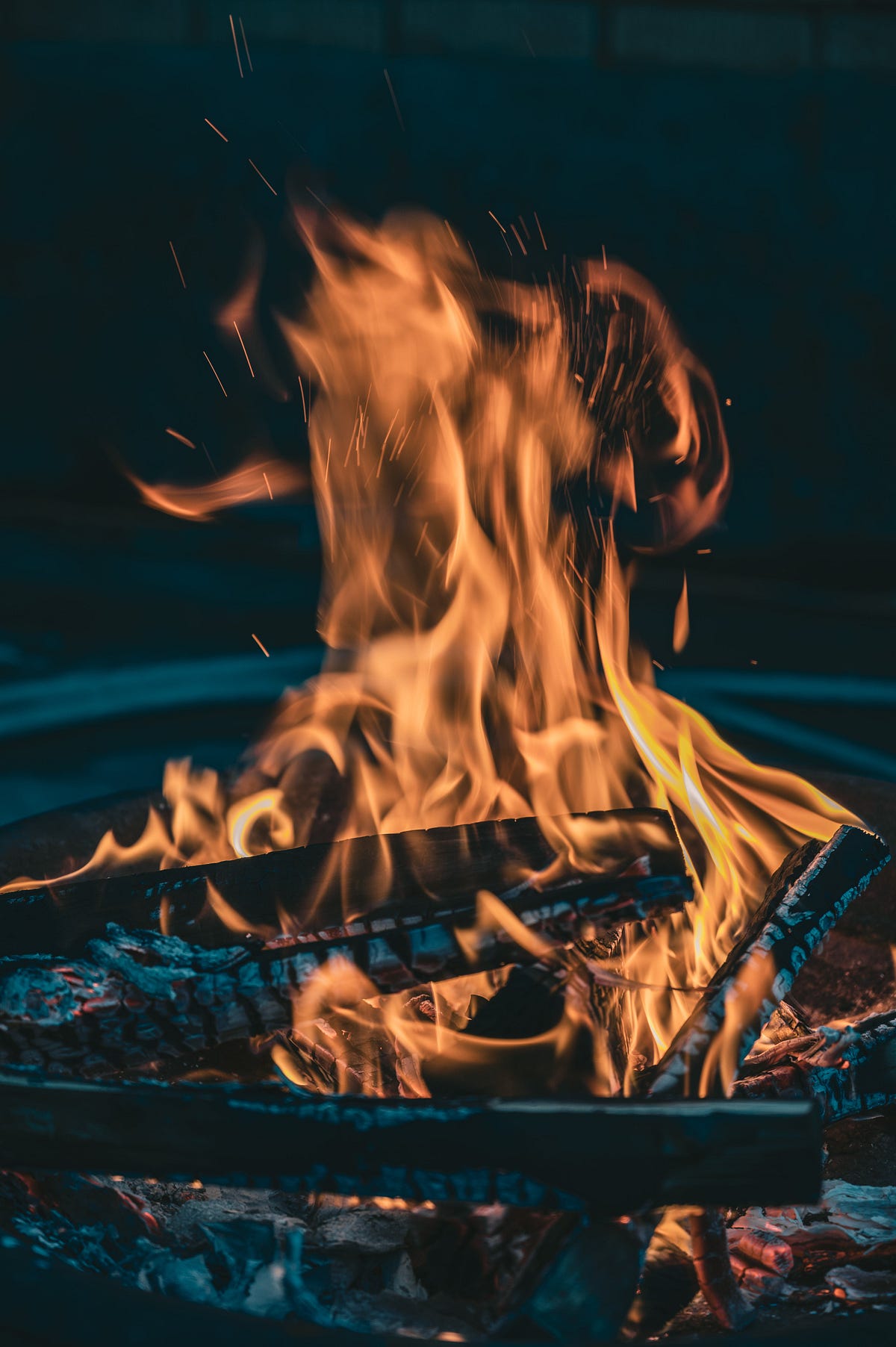 Cold Fire | Short Story | Fiction | By Shrean | Wake. Write. Win.