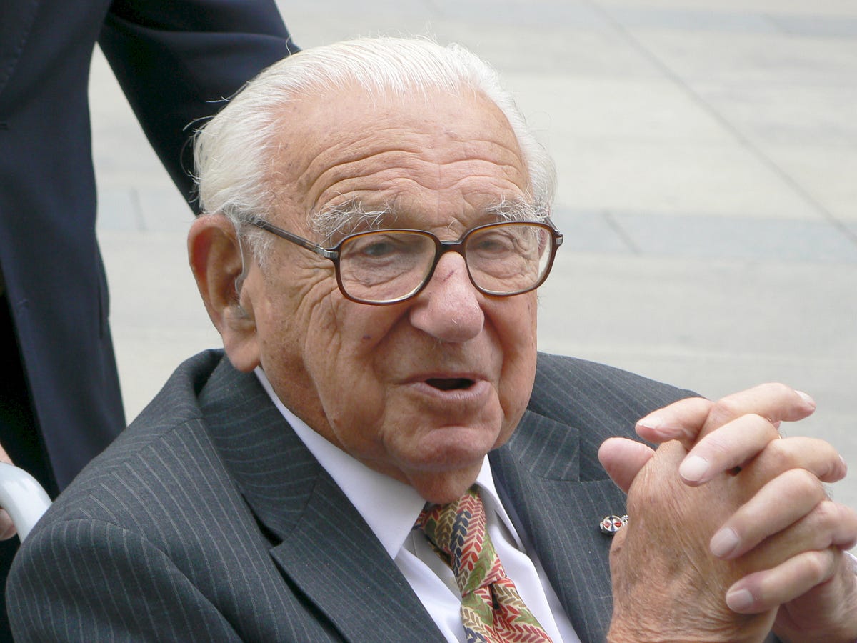 Nicholas Winton Saved 669 Children | by Gill McCulloch | ILLUMINATION