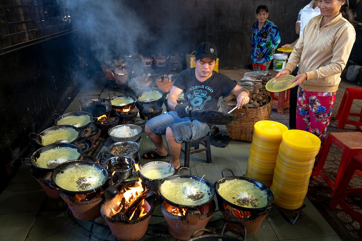 Global Food Trends: What’s Cooking Around the World? | by Hello | Mr ...