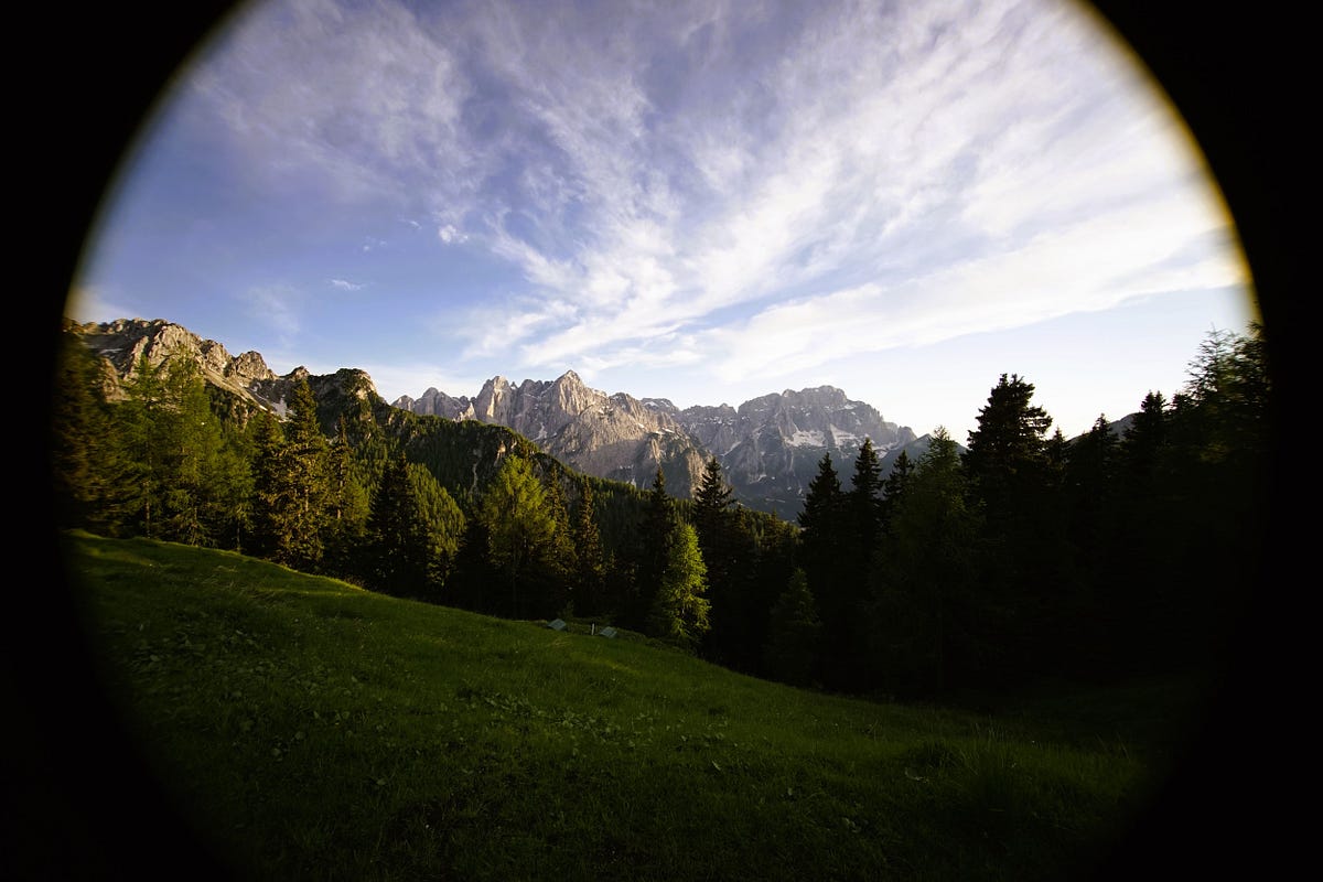 3 Ways to Use Your Sense of Sight as a Micro-Mindfulness Practice | by ...