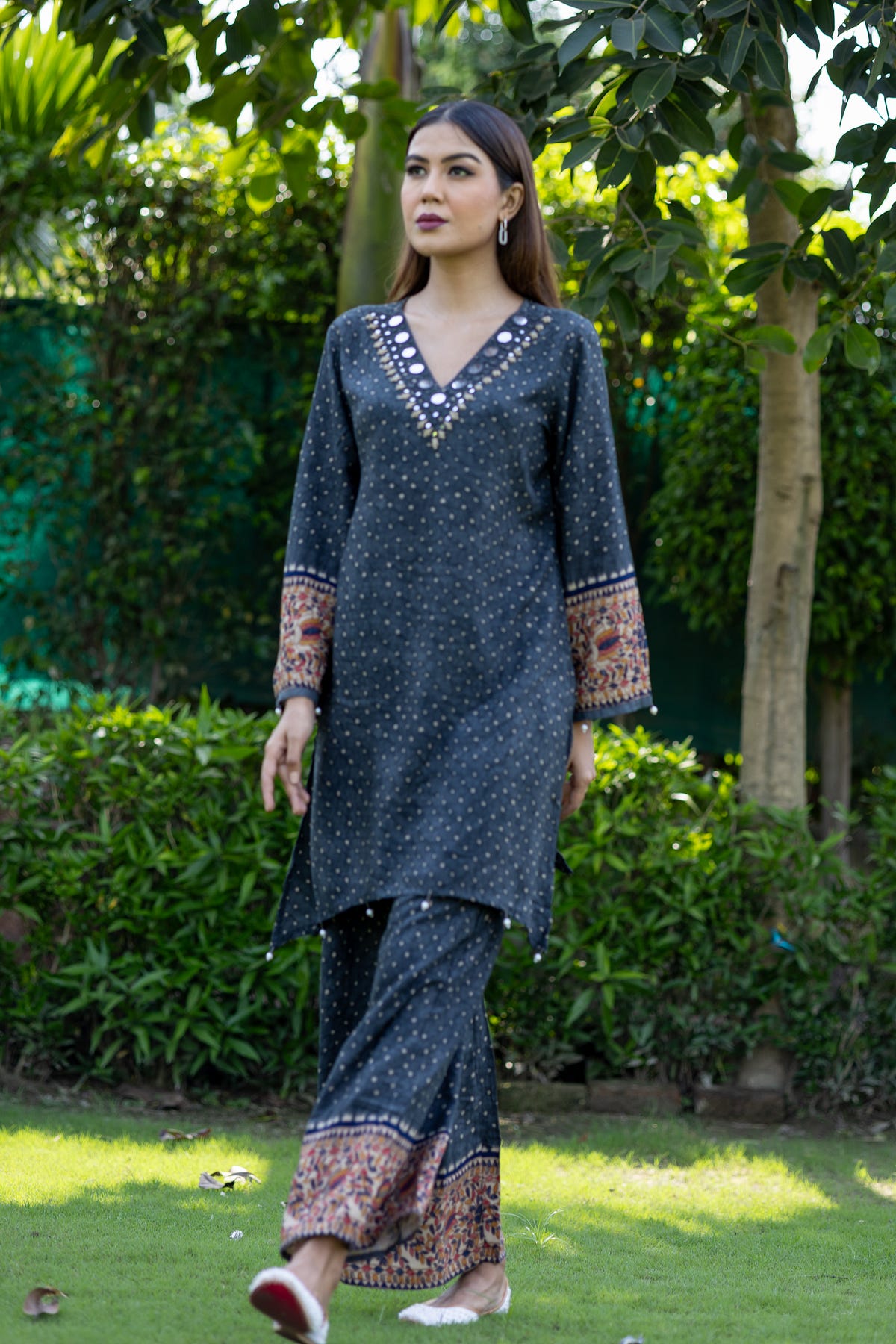 Why Co-Ord Sets Are the Ultimate Travel Outfit | by avinash gupta | Oct ...