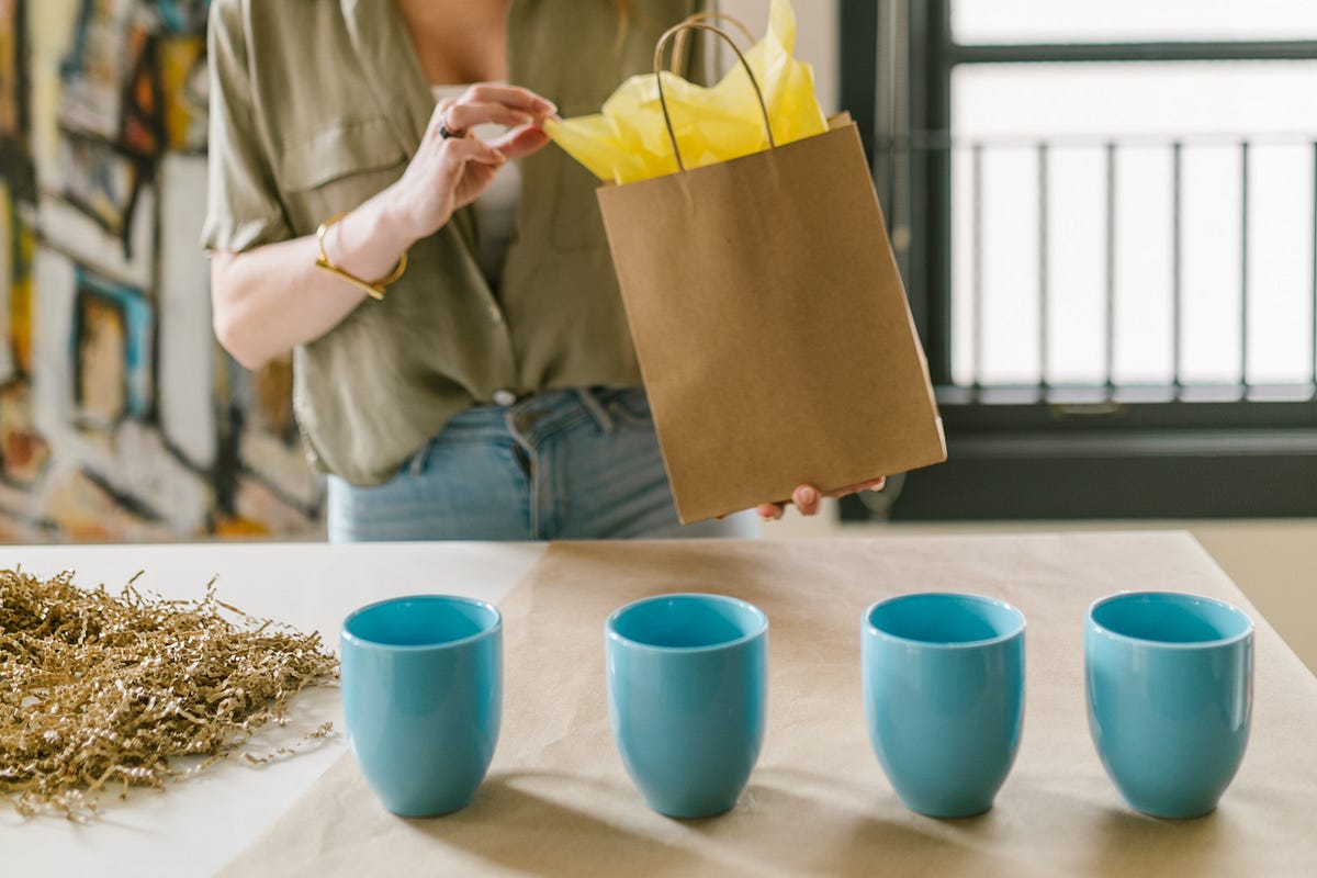 6 BEST SIDE HUSTLES TO MAKE AN EXTRA $2,000/MONTH | by Digitaldealz ...