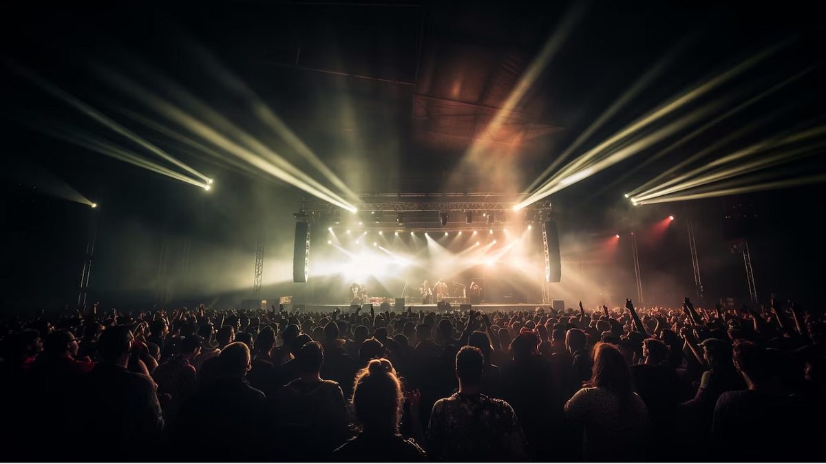 How to Start a Night Club? Step By Step Guide | by Ivan Smith | Mar ...
