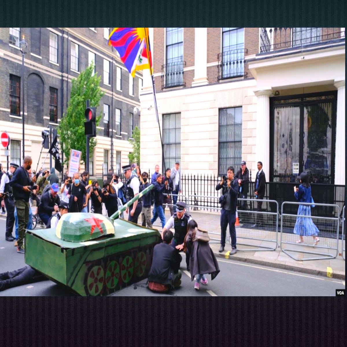 Places in the UK commemorating the 33rd Anniversary of the June 4th ...