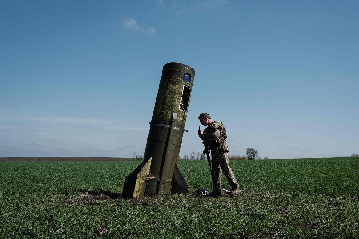 Is This How Russia Would Use a Tactical Nuke in Ukraine? | Medium