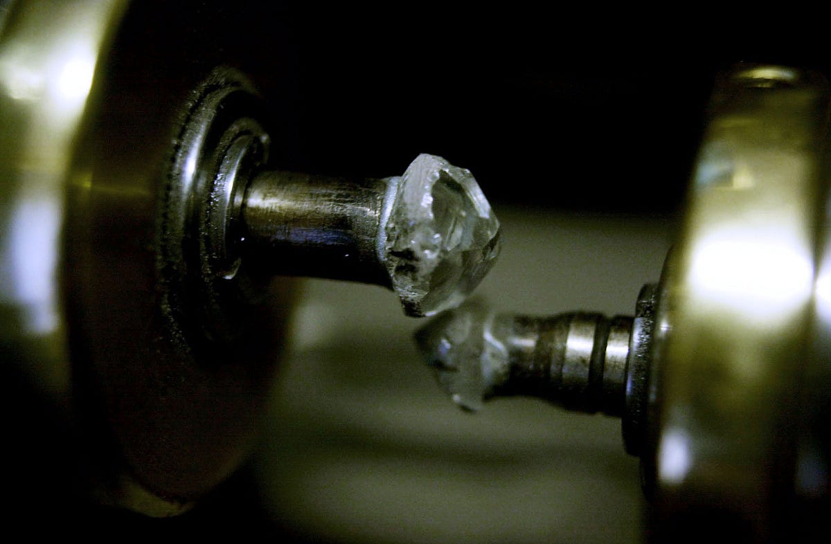 Conflicted Diamond. Diamonds in the age of disruption: New… | by Ken ...
