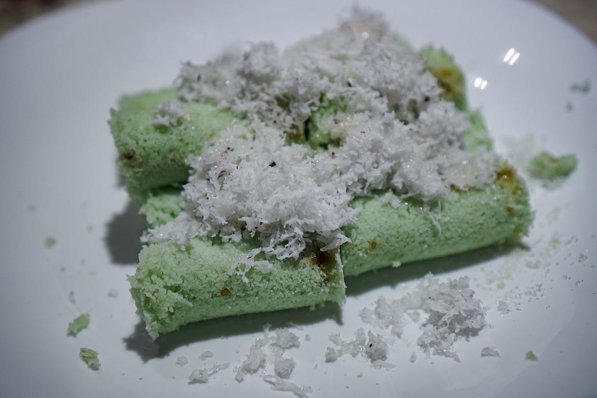 Kue Putu: Indonesian Treat Cakes with a Special Whistle | by Cindy ...