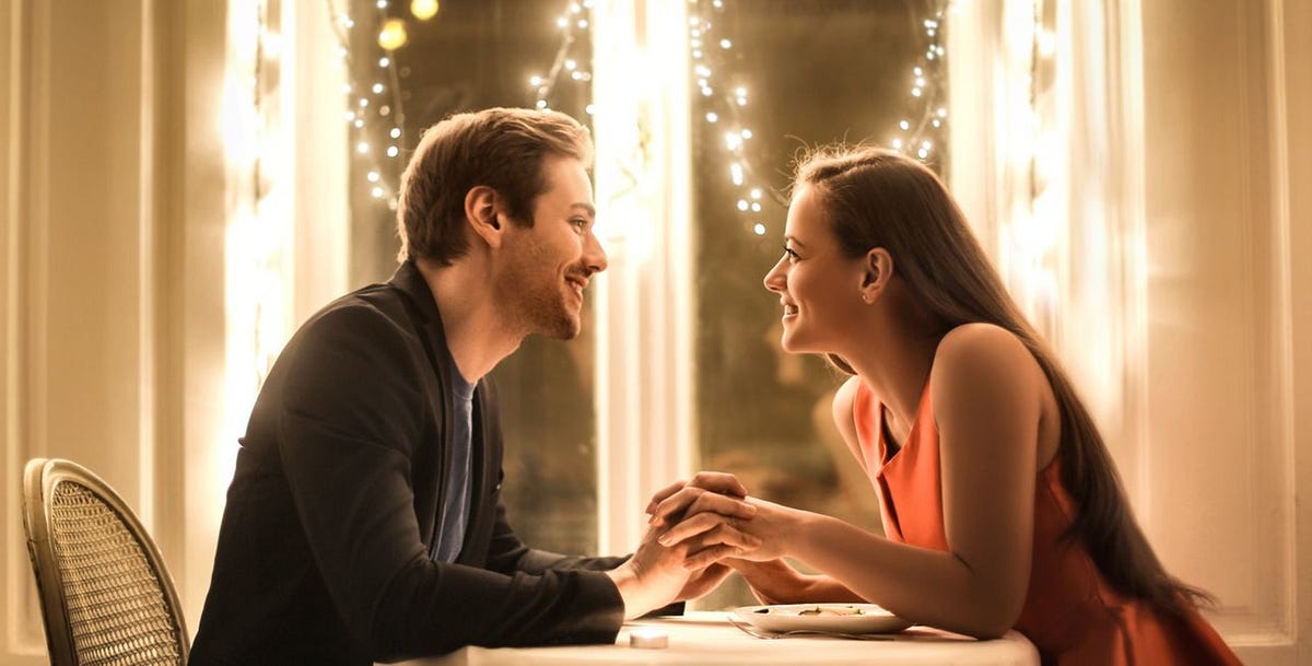 what is omegle?. Discover the fascinating world of… | by Winona | Medium