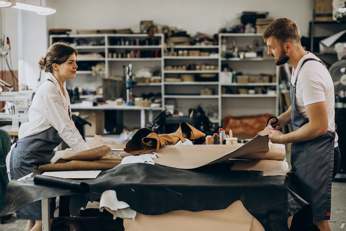 What are the key factors to consider when choosing a global uniform ...