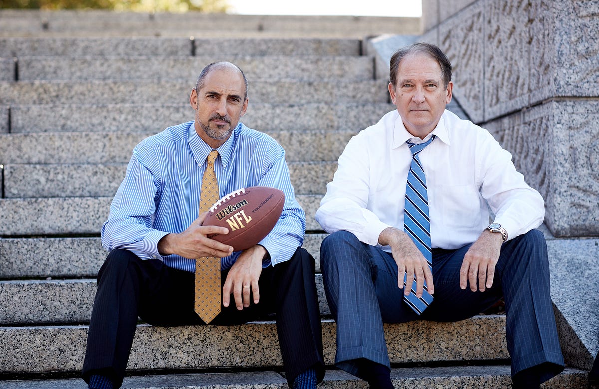 Crossing the Aisle for the Common Fan | by Baynard Woods | MEL Magazine ...