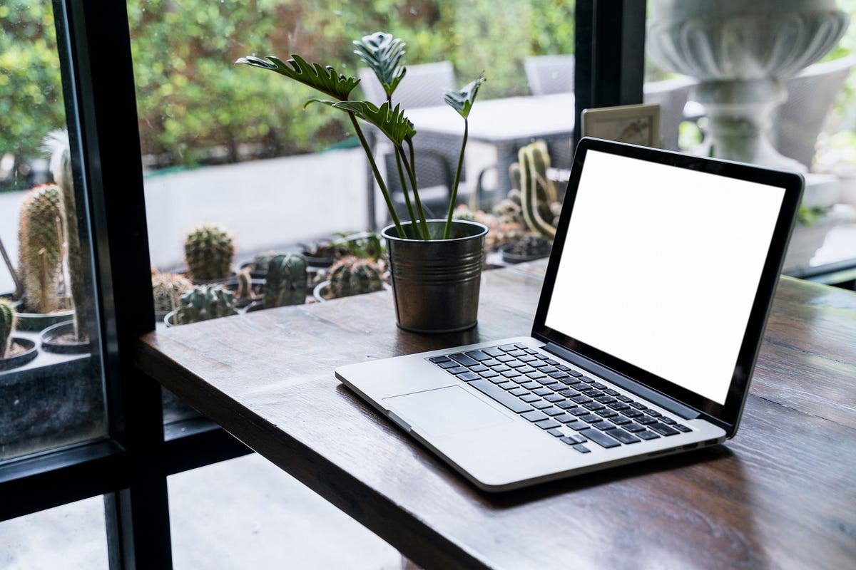 MacBook is Best for Students: Choose the Right One for You - Iqrasafdar ...