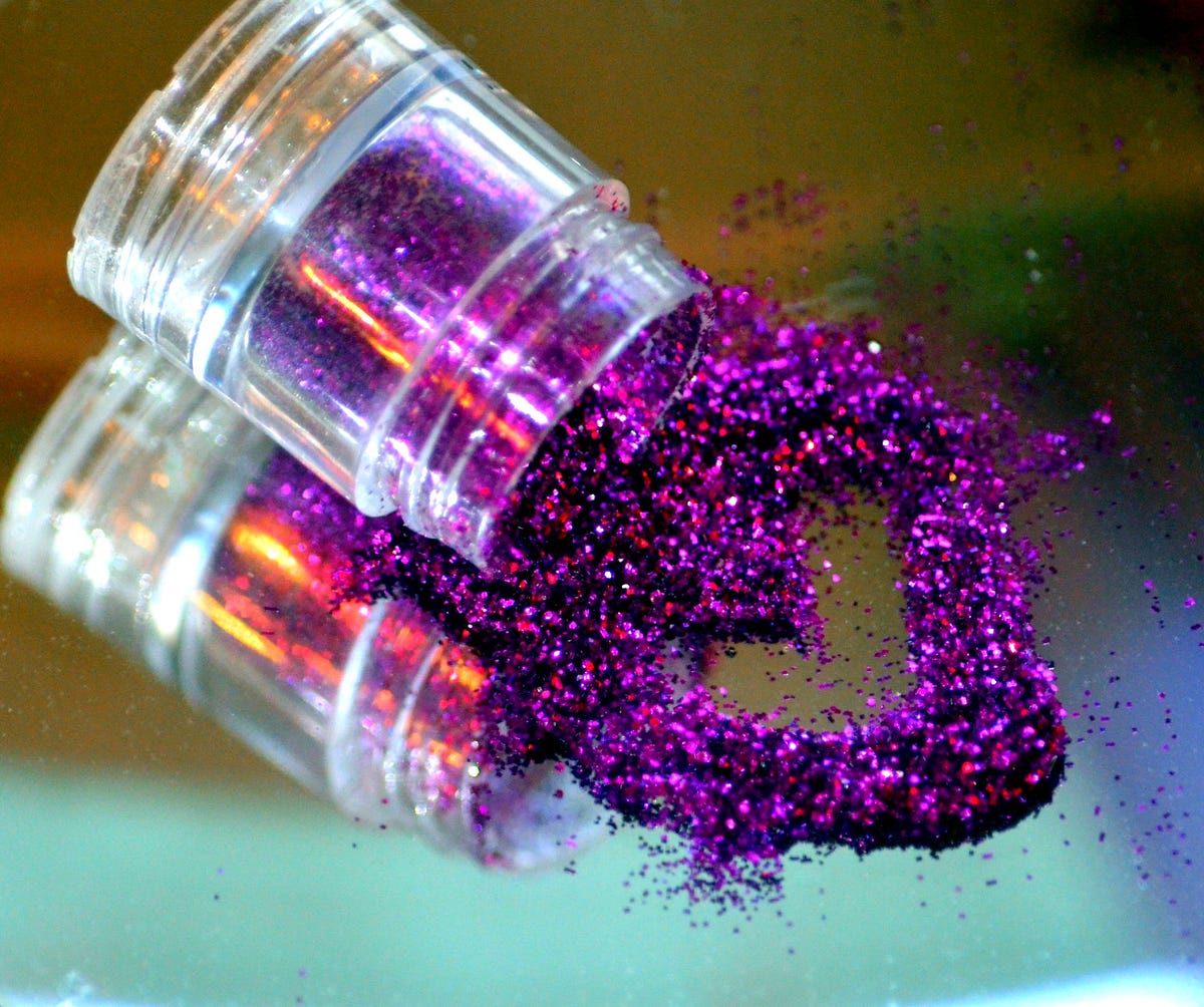 Here’s Why Glitter, Microplastics & Microbeads Are Ruining Oysters And ...