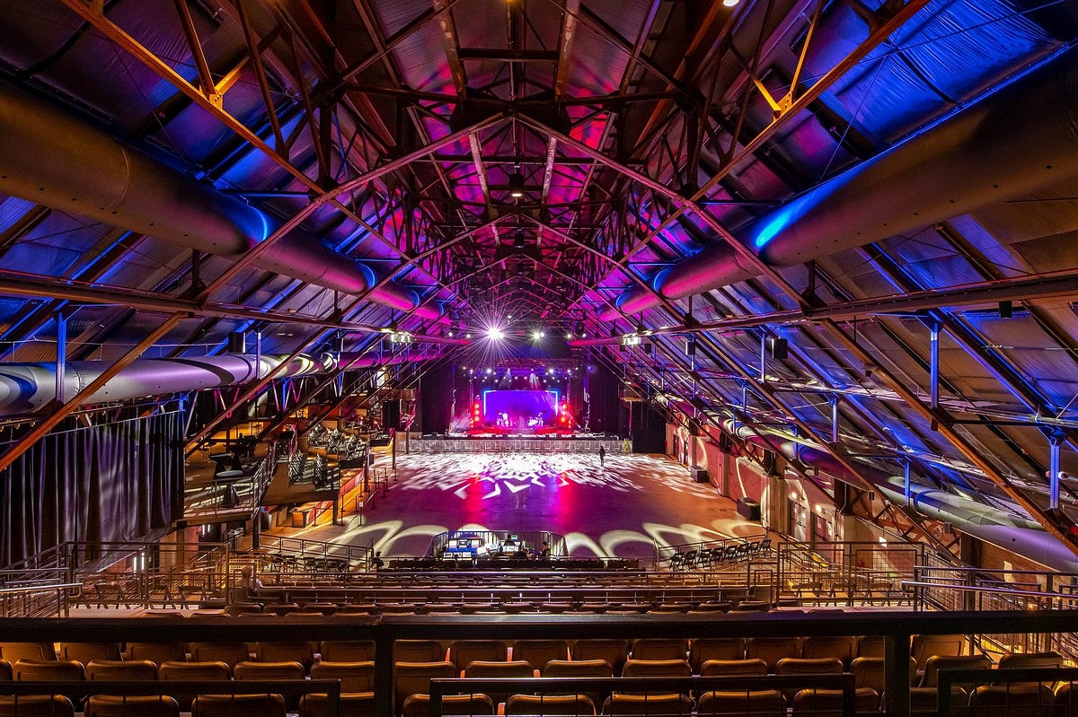 Chicago’s Salt Shed: The New Pulse of Live Music | by Ai WanderingNut ...