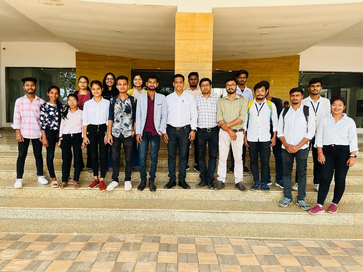 MBiG Company One_Day Workshop Organized at Manoharbhai Patel Institute ...