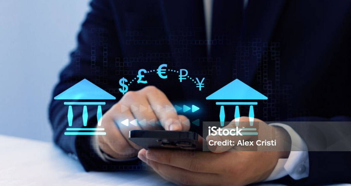 Synchronous vs Asynchronous Banking Transactions: How Core Banking ...