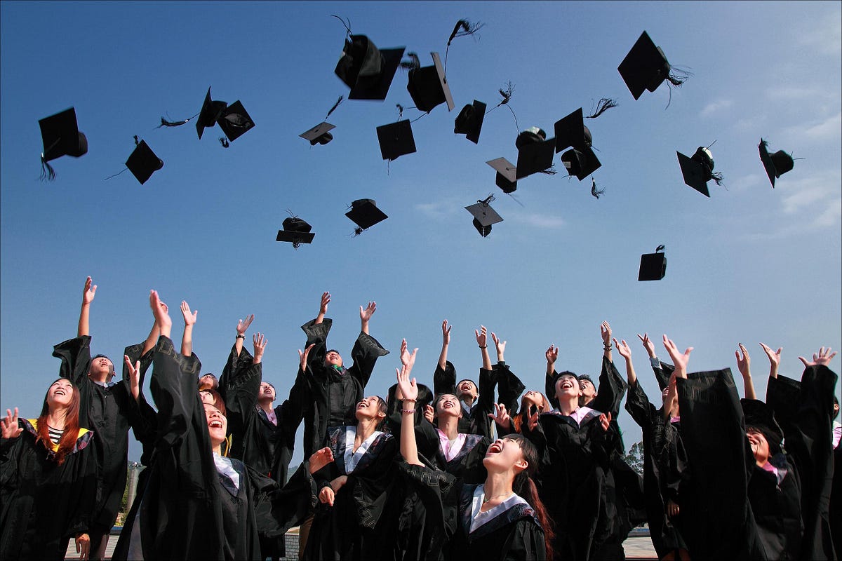 3 Nonprofits Helping College Students | by OneGivv | OneGivv | Medium